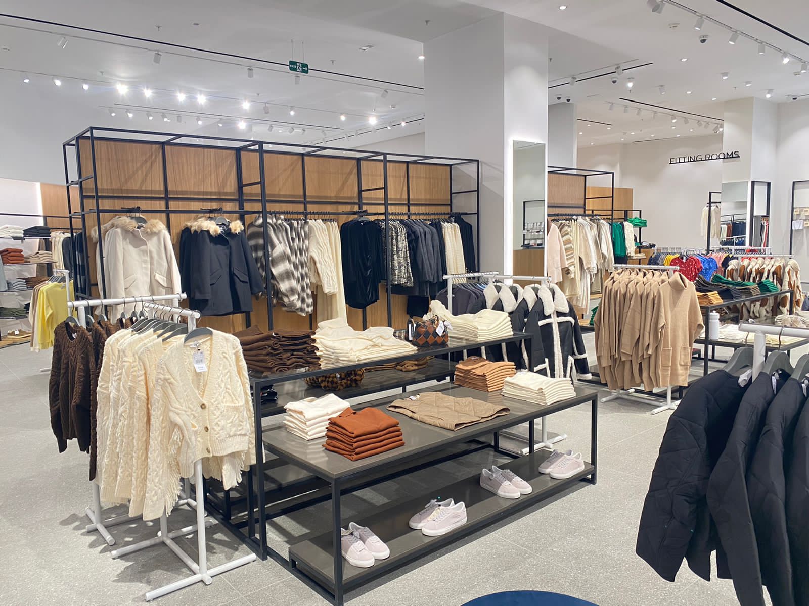 Mango est de retour au Maroc - Femmes du Maroc