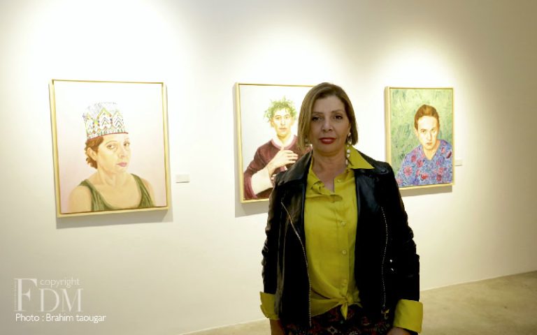 Les “Photos de famille” de Amina Rezki à Loft Art Gallery (Photos ...
