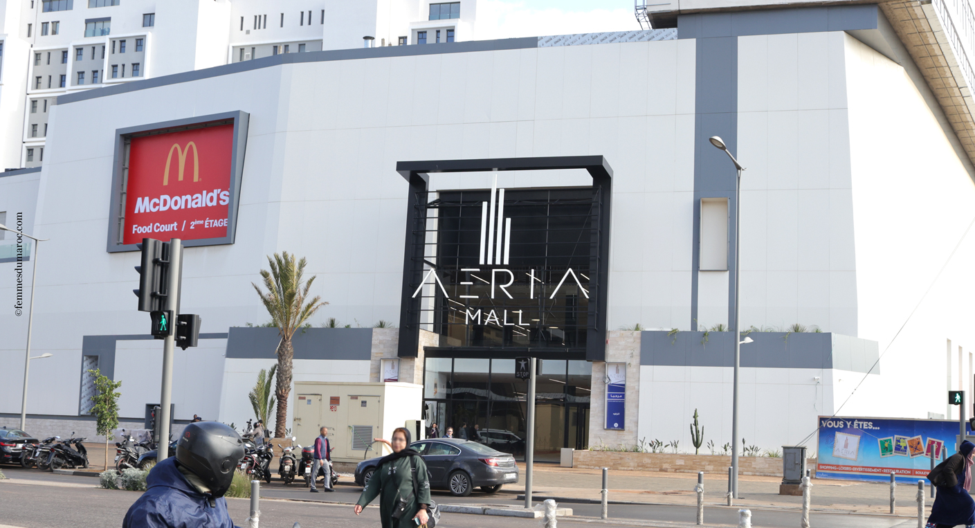 Le nouveau centre commercial Aeria Mall ouvre officiellement ses portes ...