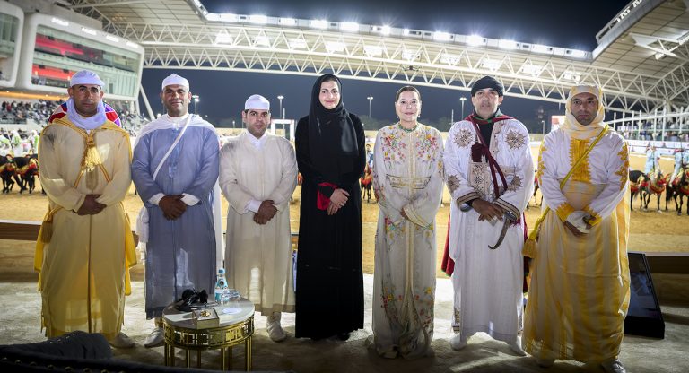 La Princesse Lalla Hasnaa et S.E. Sheikha Sara Bint Hamad Al-Thani président à Doha le "Tbourida ...